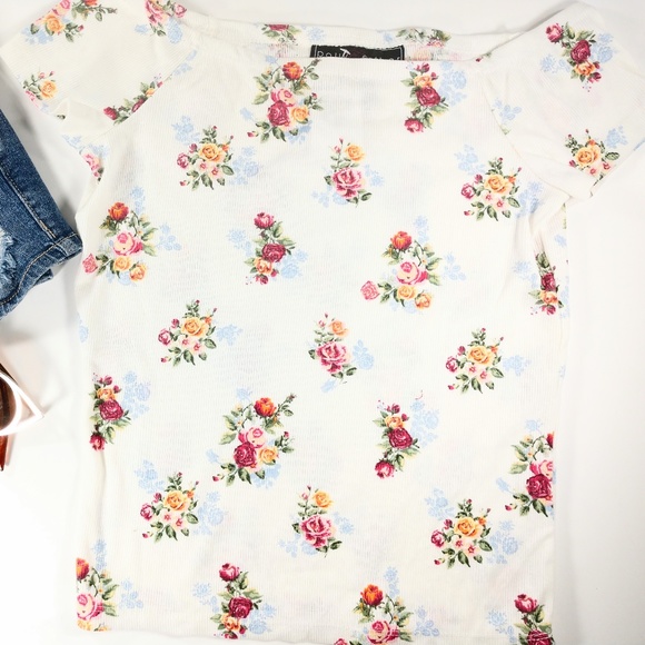 Tops | Very Cute Floral Off The Shoulder Top | Poshmark